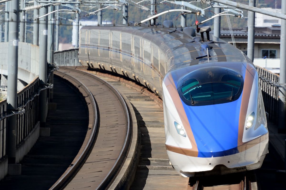 北陸新幹線 E7系 | GANREF
