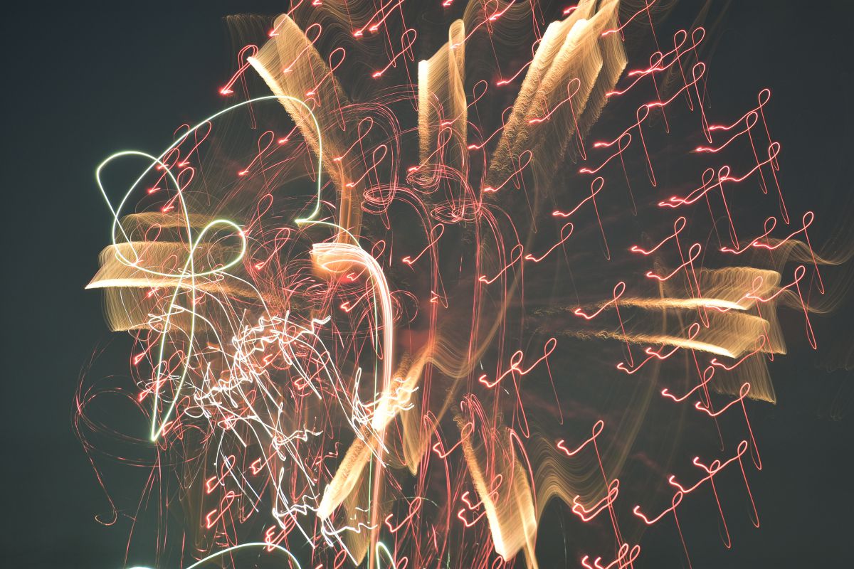 不思議な光 | GANREF