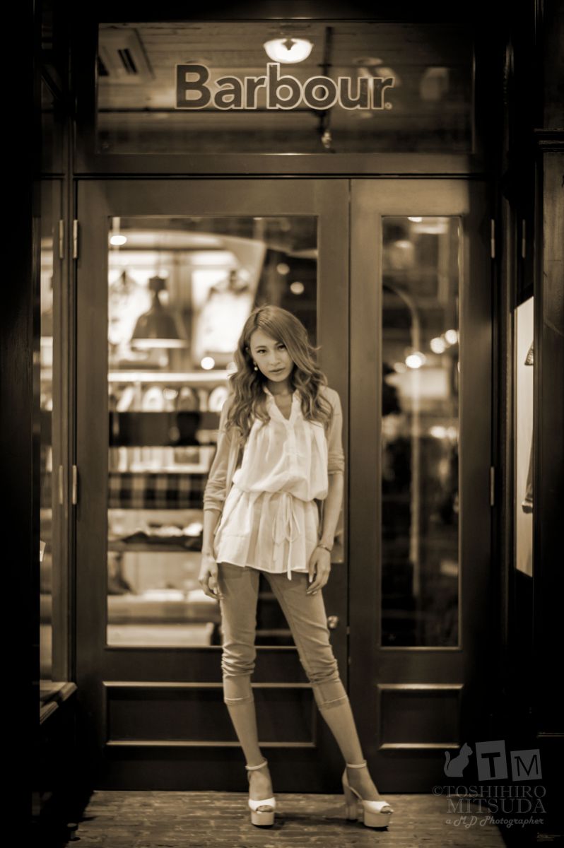 Midnight shopping | GANREF