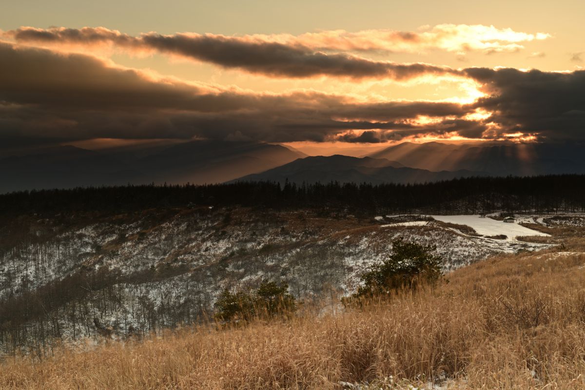 dramatic clouds | GANREF