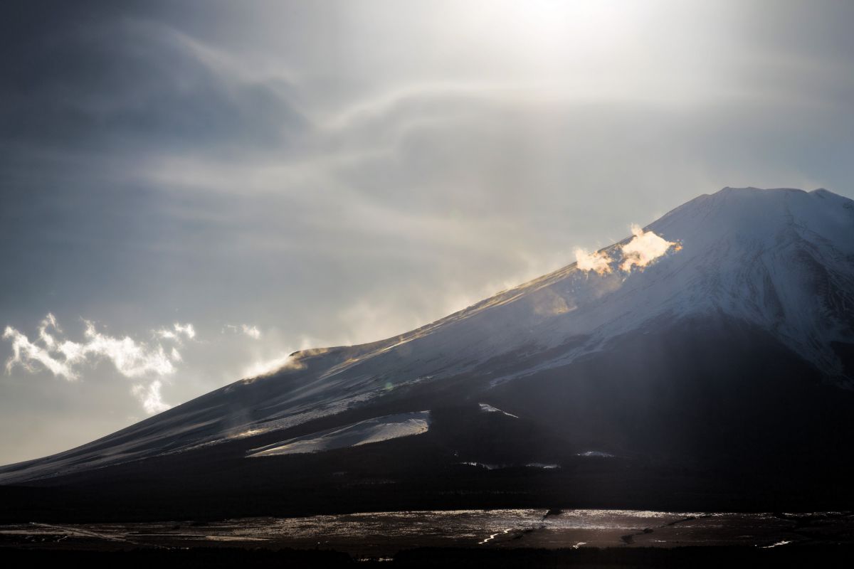 燃ゆる富士 | GANREF