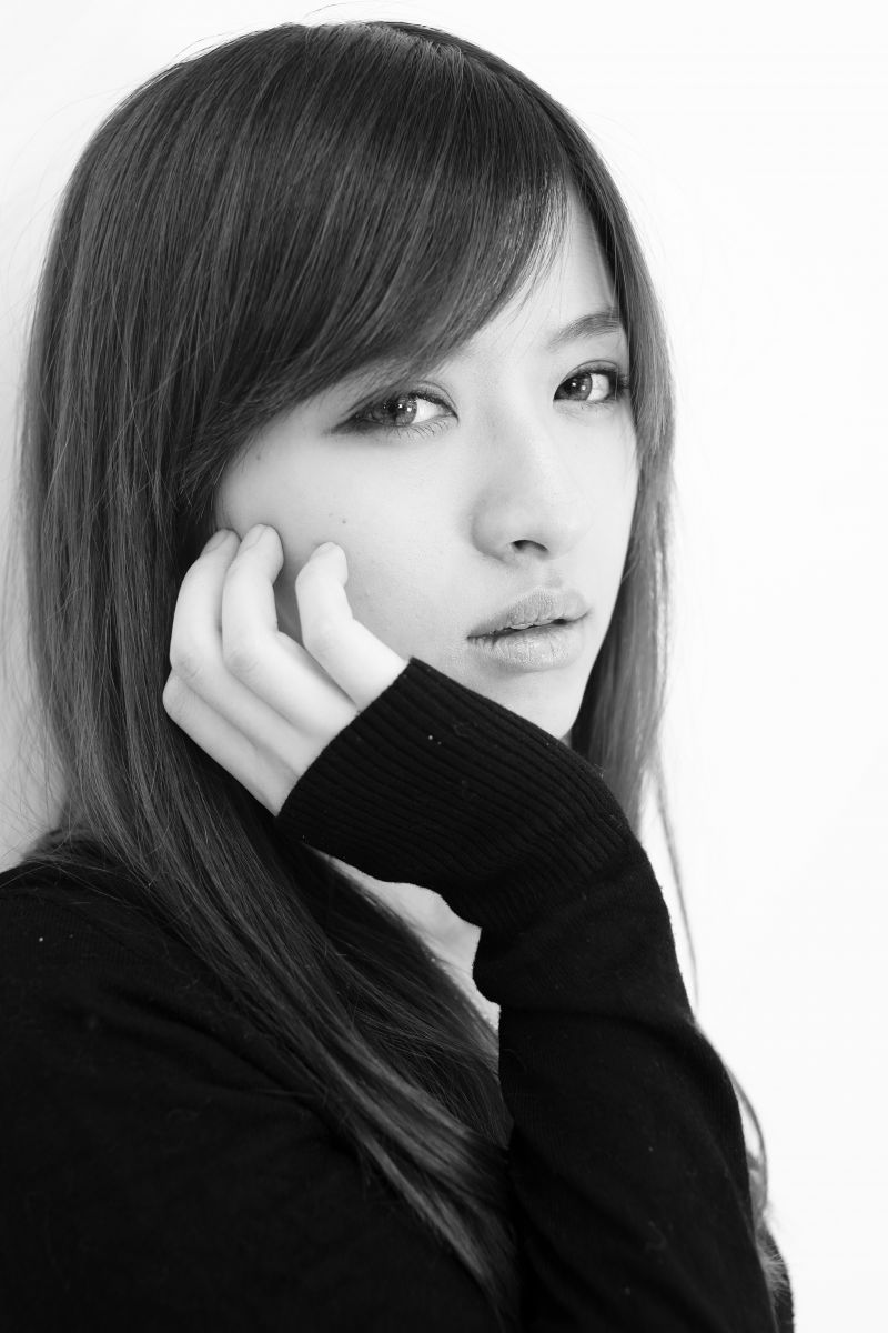 ふりむきざまに | GANREF