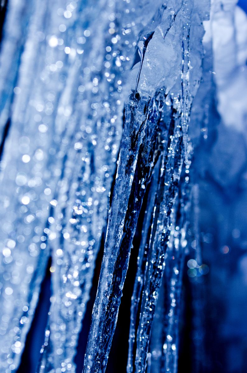 Cool Crystal_01 | GANREF