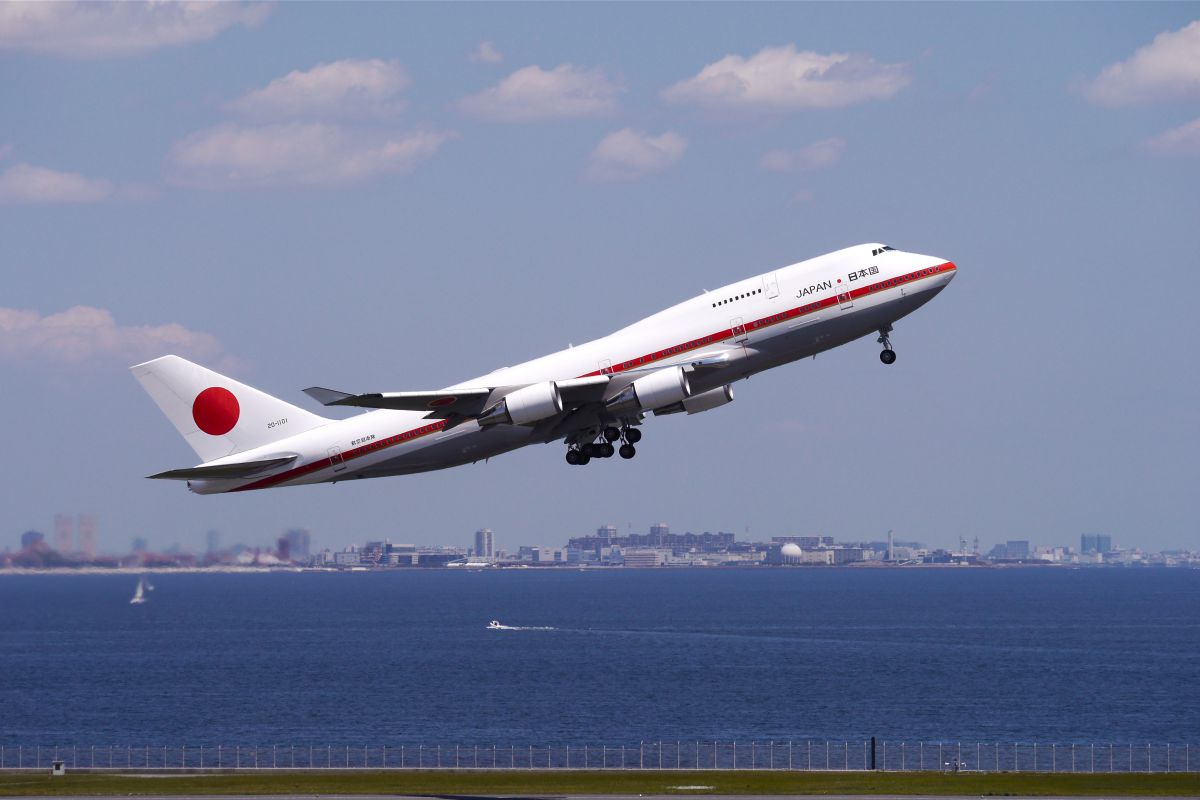 Japanese Air Force One | GANREF