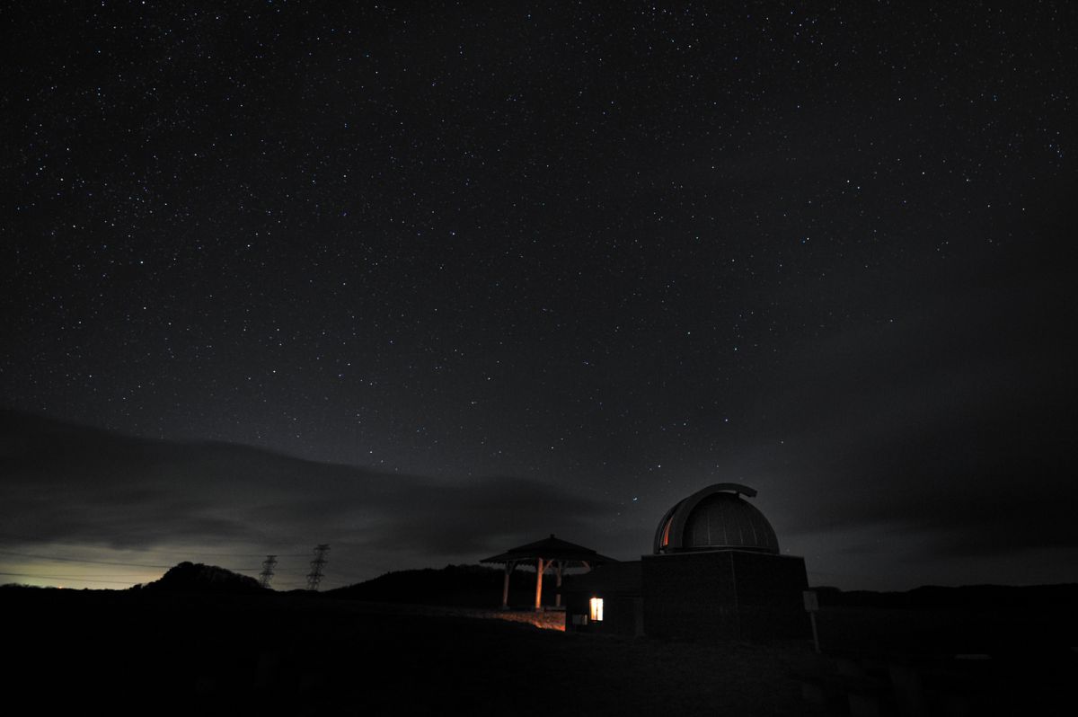 opening curtain | GANREF