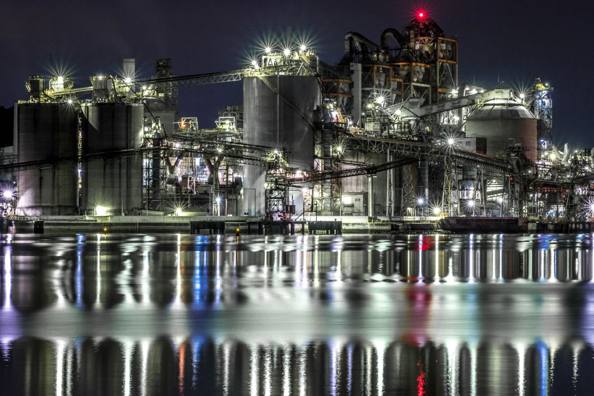 Material Complex | GANREF