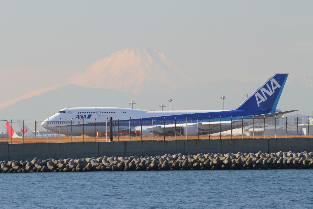 富士とB4 | GANREF