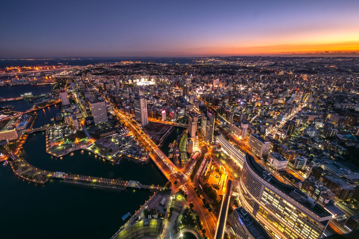 Blue landscape | GANREF