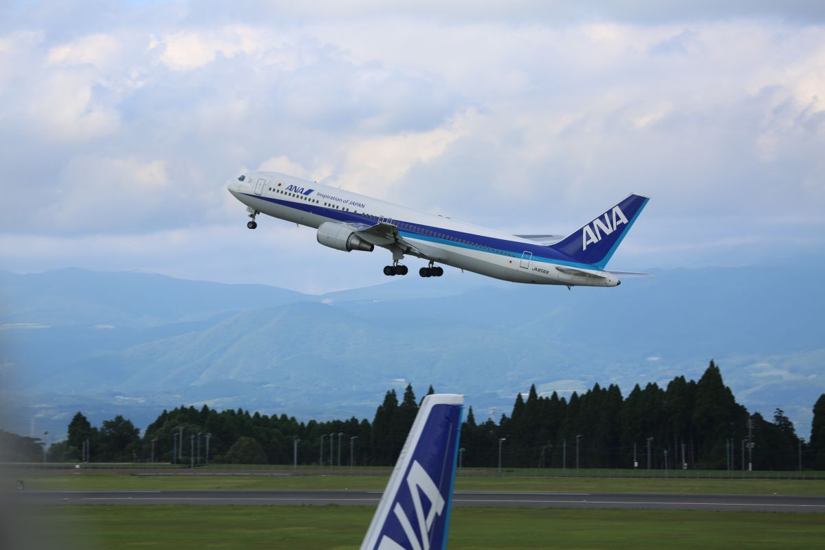ANA ボーイング767‐300 | GANREF