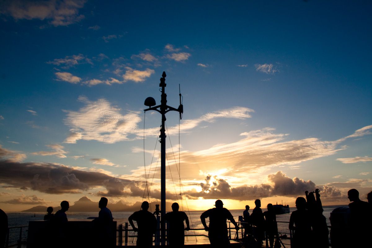 Tahiti sunset | GANREF