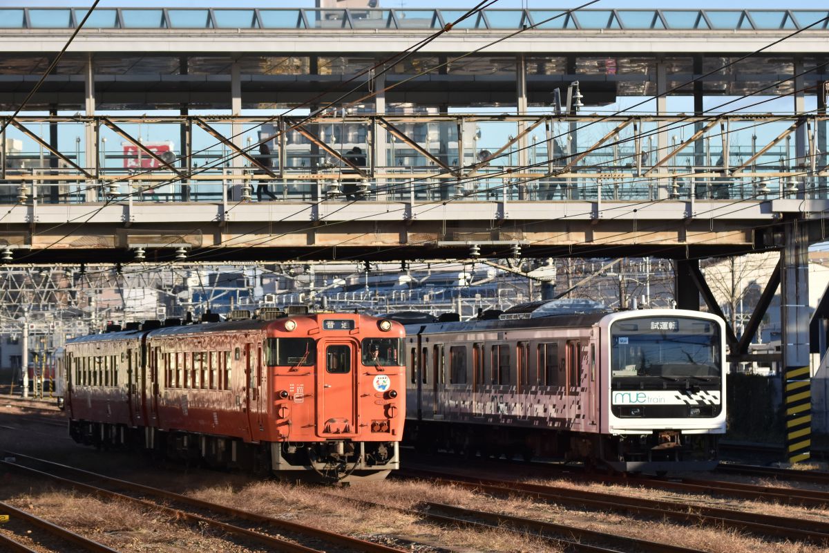 MUE‐Trainとキハ40 | GANREF