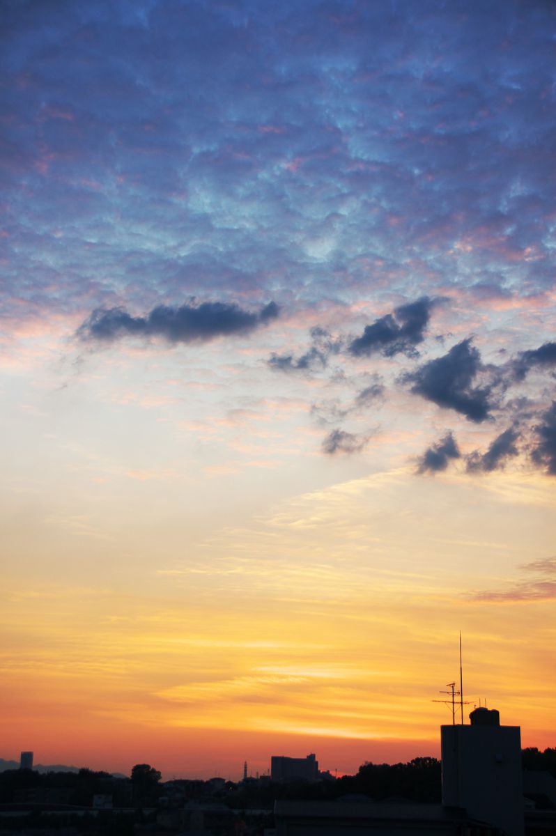 Sunset／18：07 | GANREF