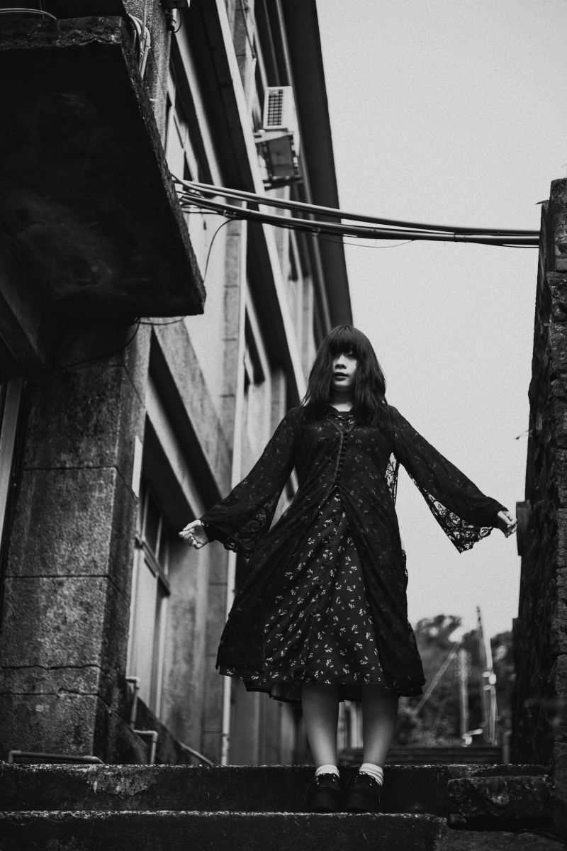 Ms. Monochrome | GANREF