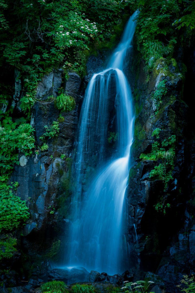 静寂のときの中で | GANREF