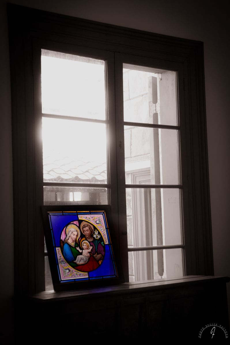 at the window | GANREF