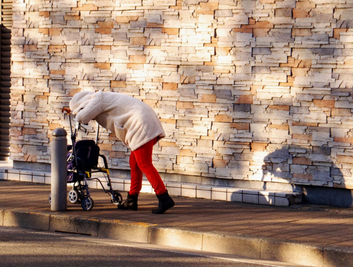 Right Angle | GANREF