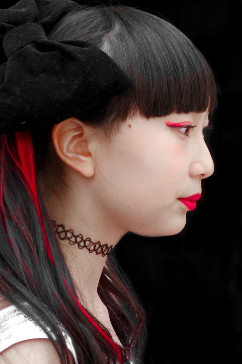 Cool beauty | GANREF