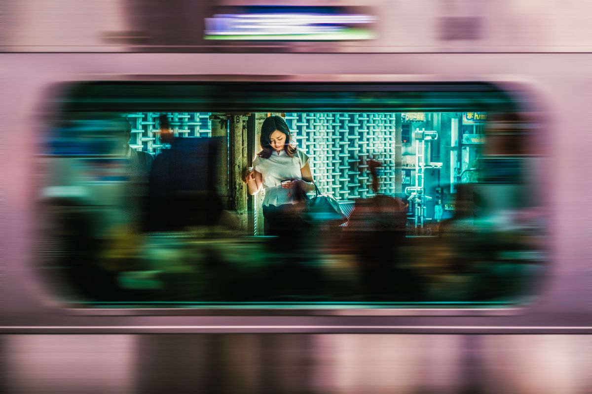 The train frame | GANREF