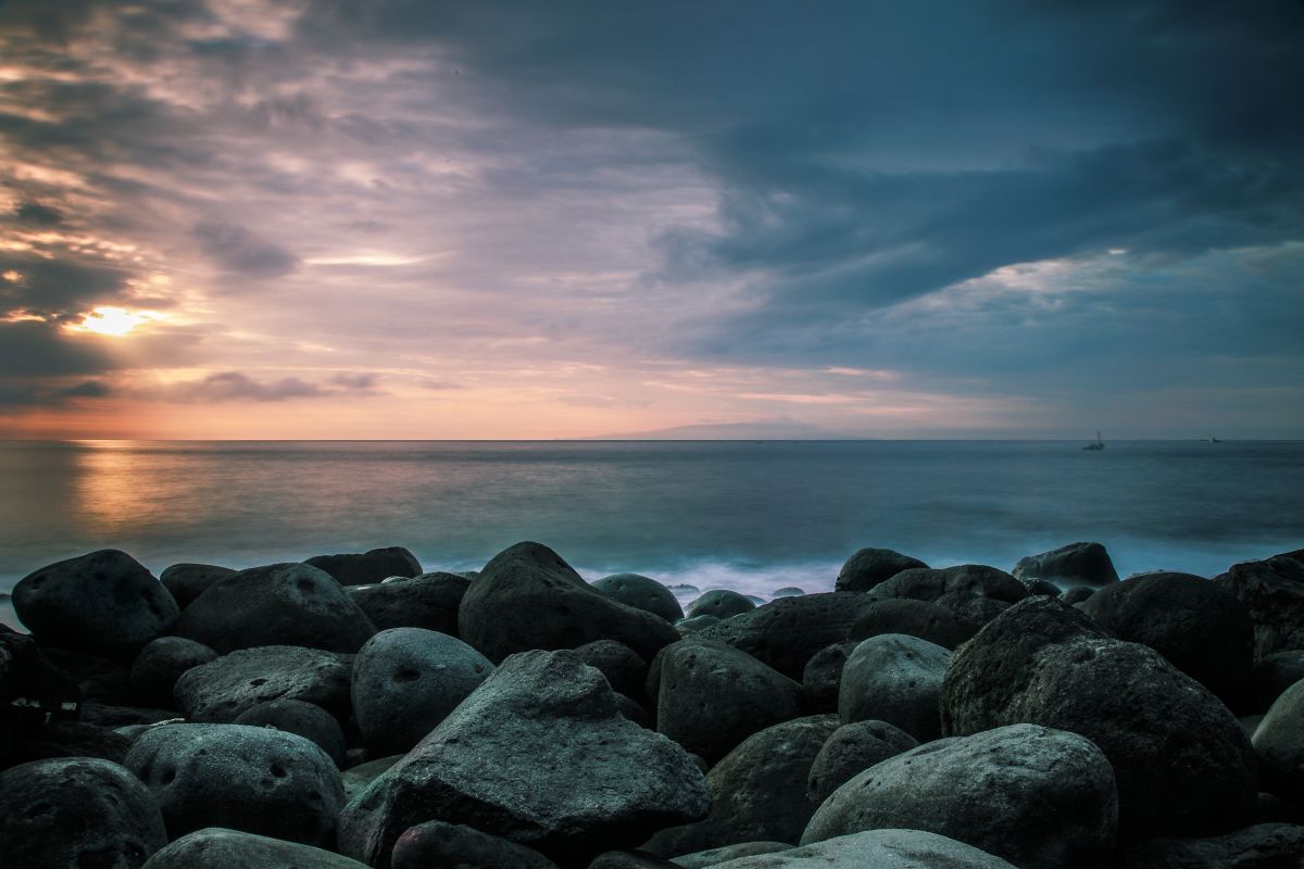 rock surface | GANREF