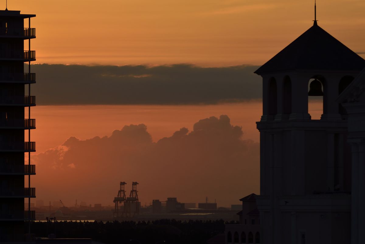 夜明け608 | GANREF