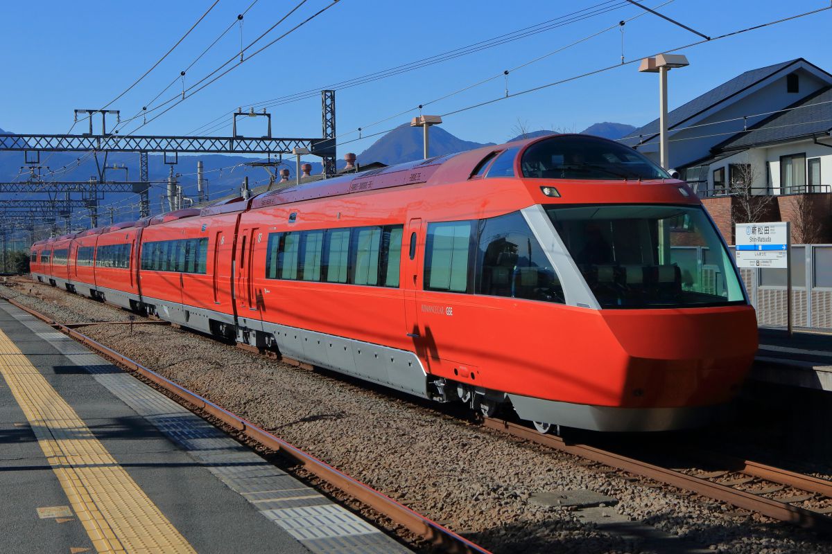 始動-小田急ロマンスカー GSE | GANREF