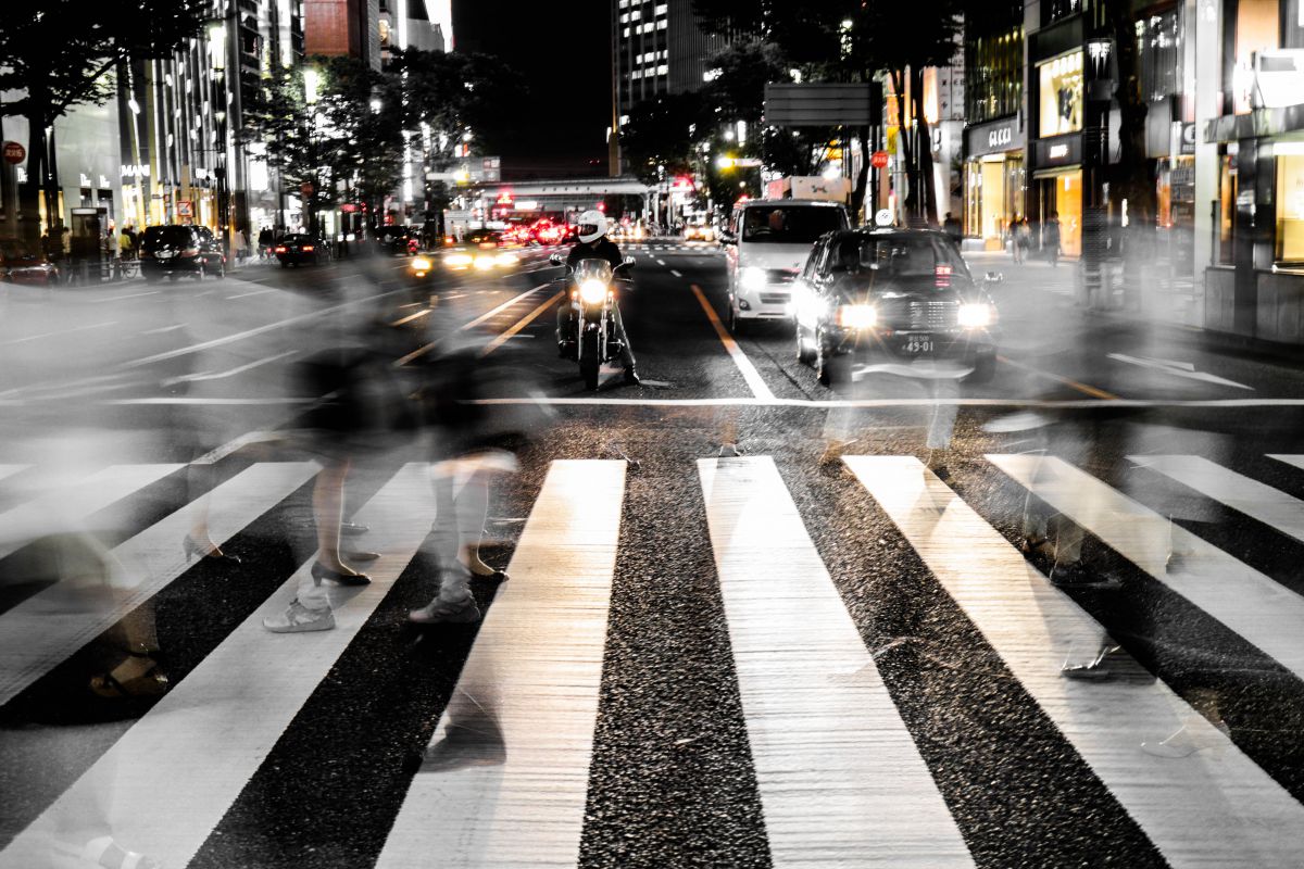 Crowded street | GANREF