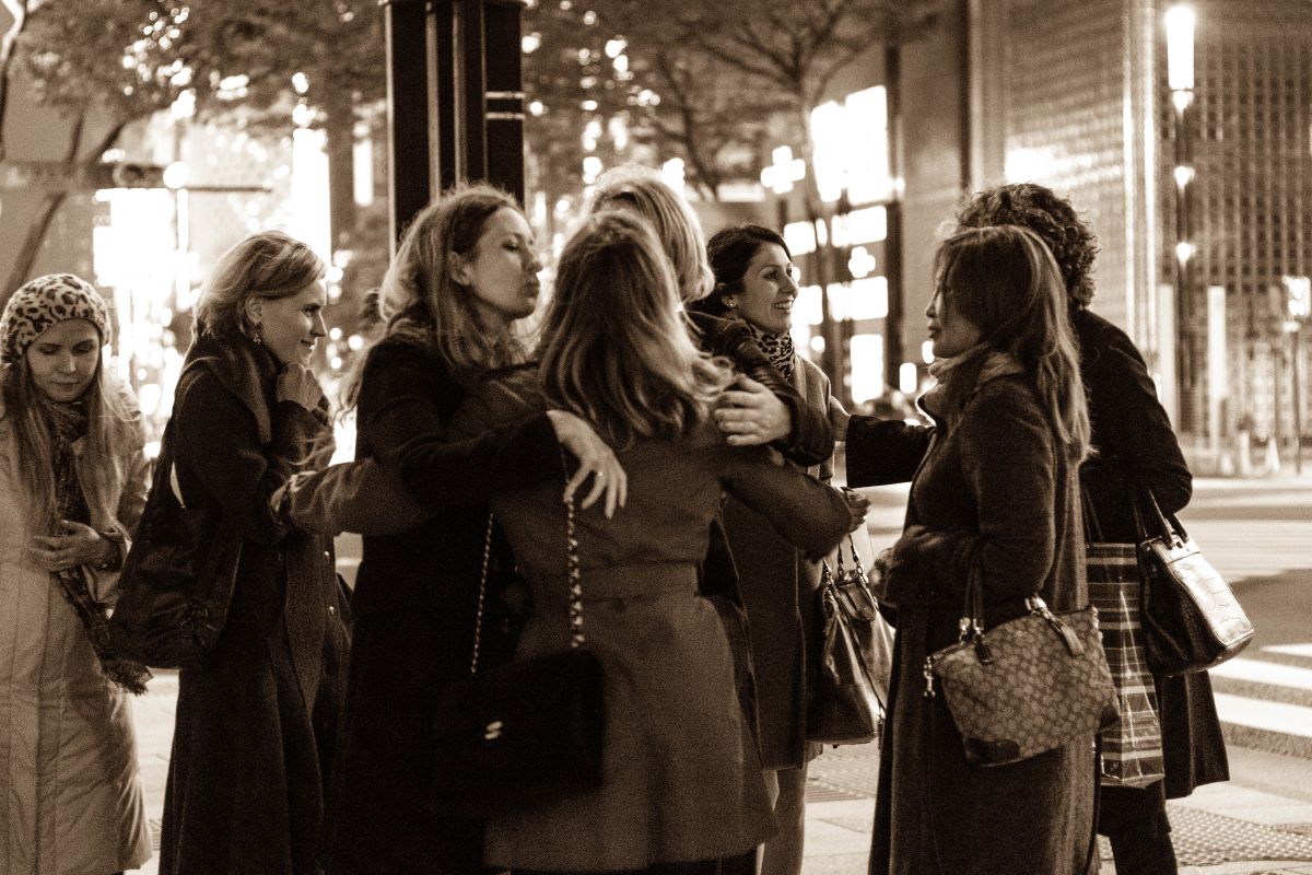 Hello Goodbye | GANREF