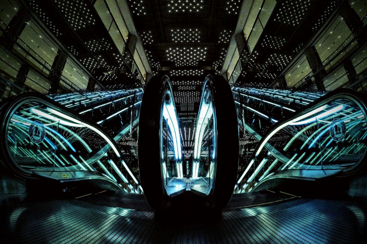 Escalator God | GANREF