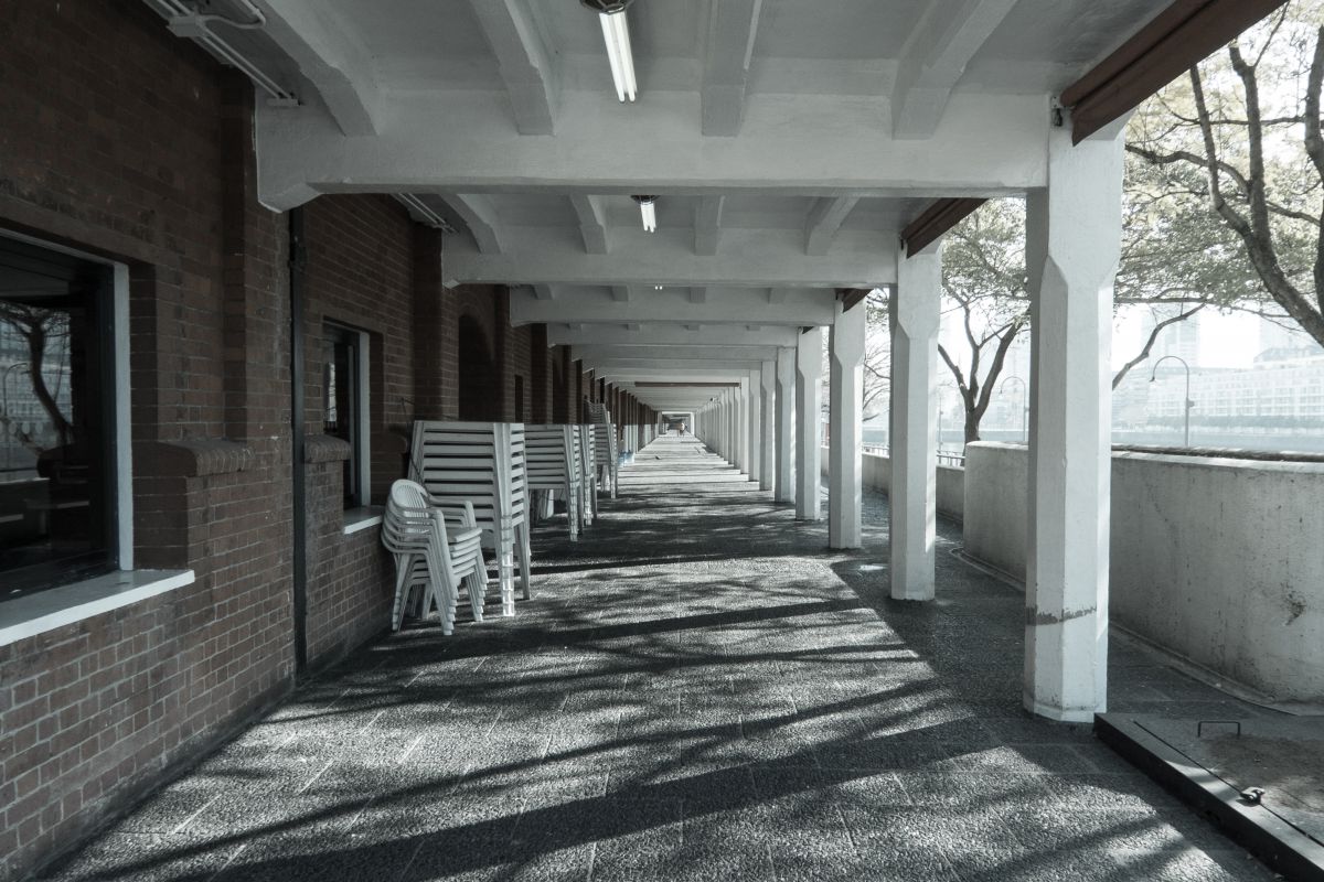 like opposite mirrors | GANREF