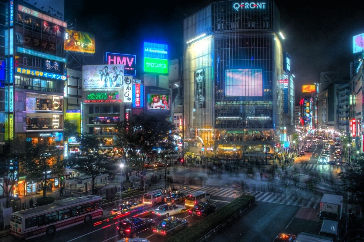 Shibuya Night (HDR) | GANREF
