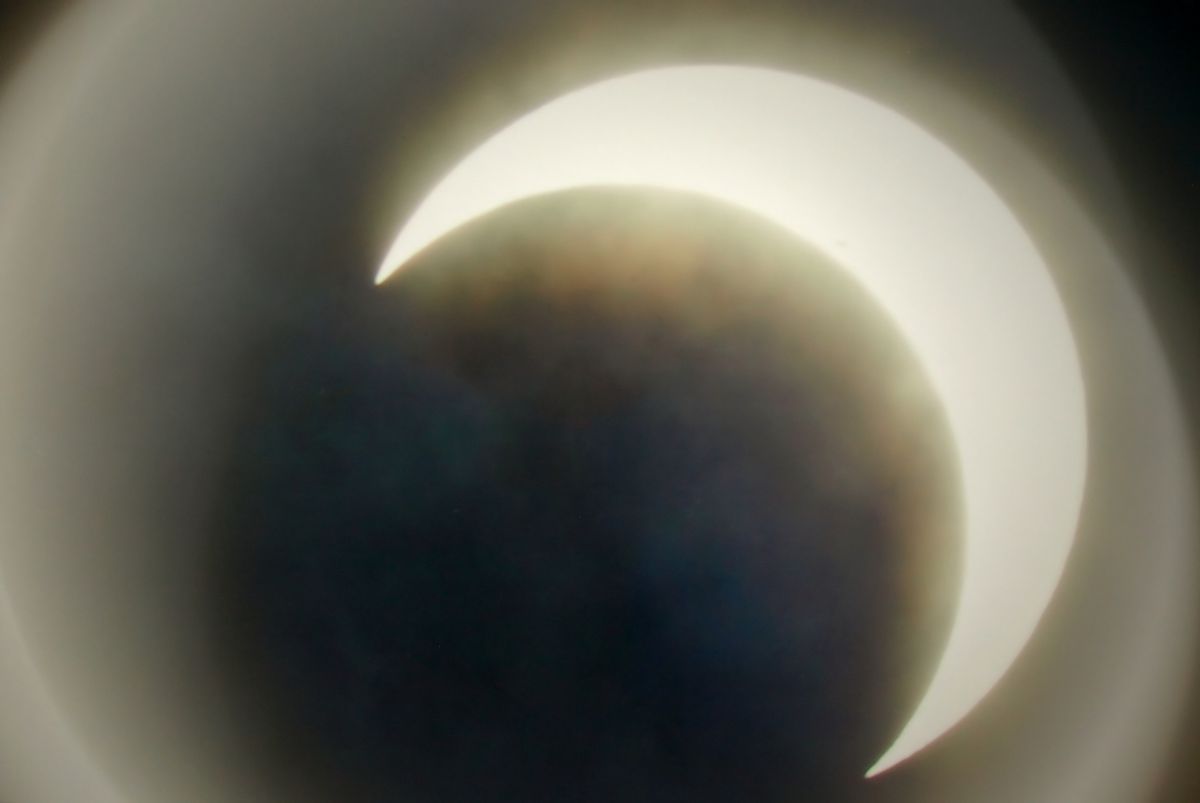 Crescent Sun | GANREF