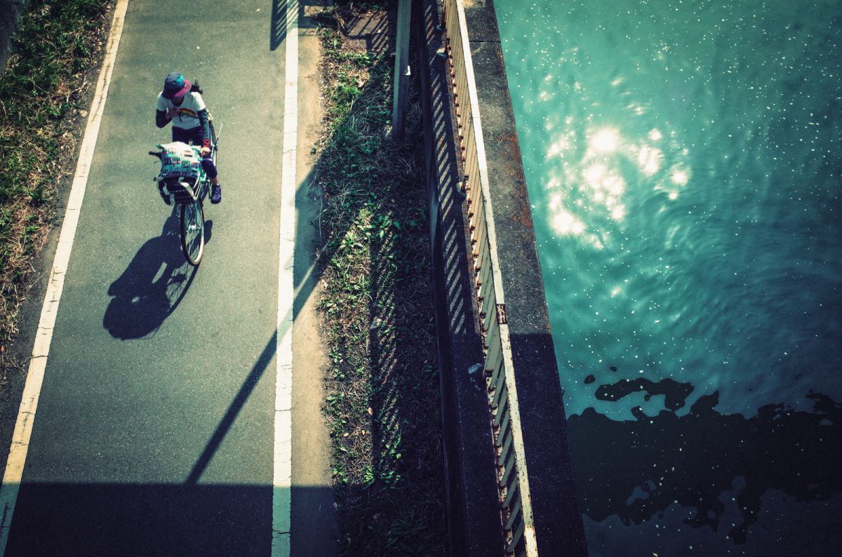 Twinkling river | GANREF