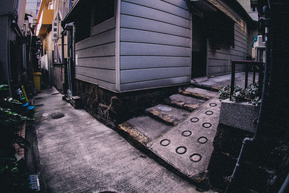 alley / stairs | GANREF