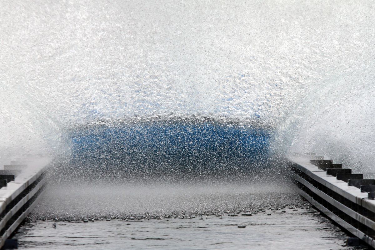 Water curtain | GANREF