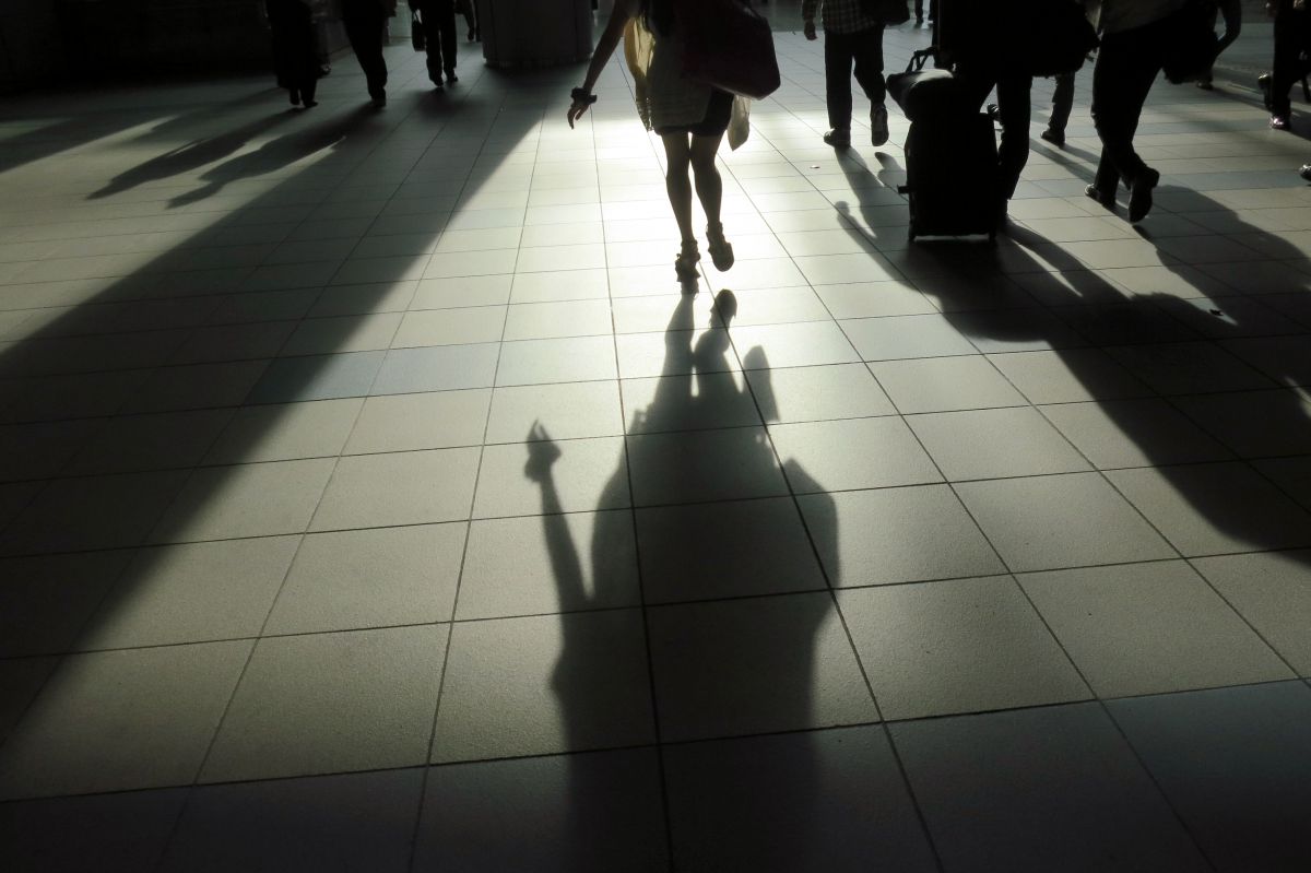 Shadow Lady | GANREF