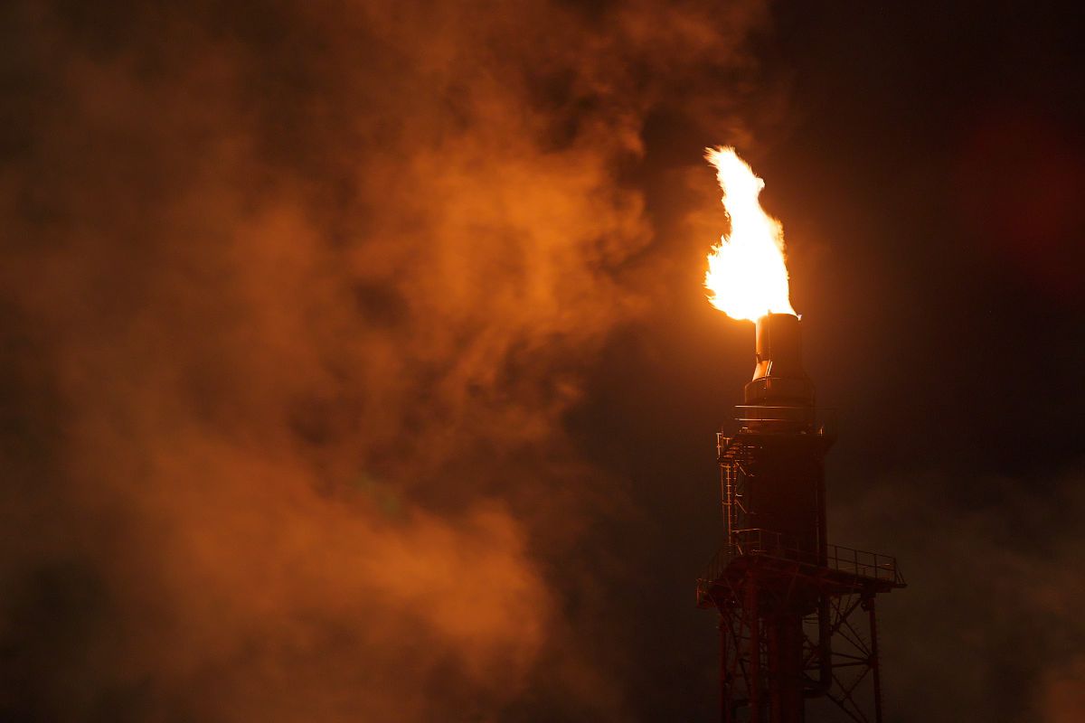 Burning in the factory. | GANREF