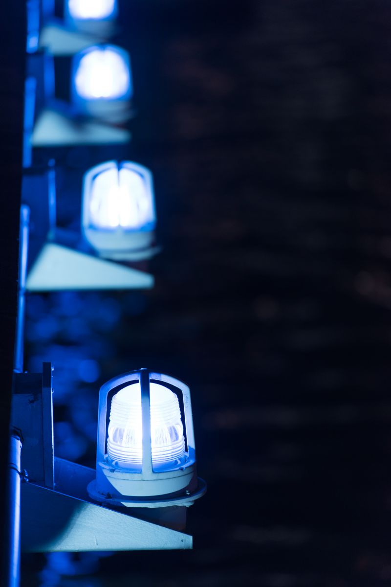 Light-up lighting | GANREF