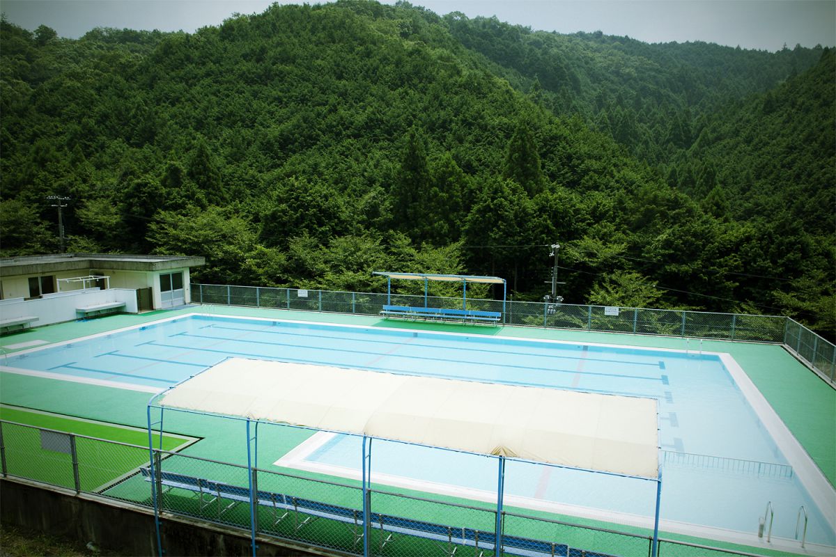 Swimming Pool | GANREF