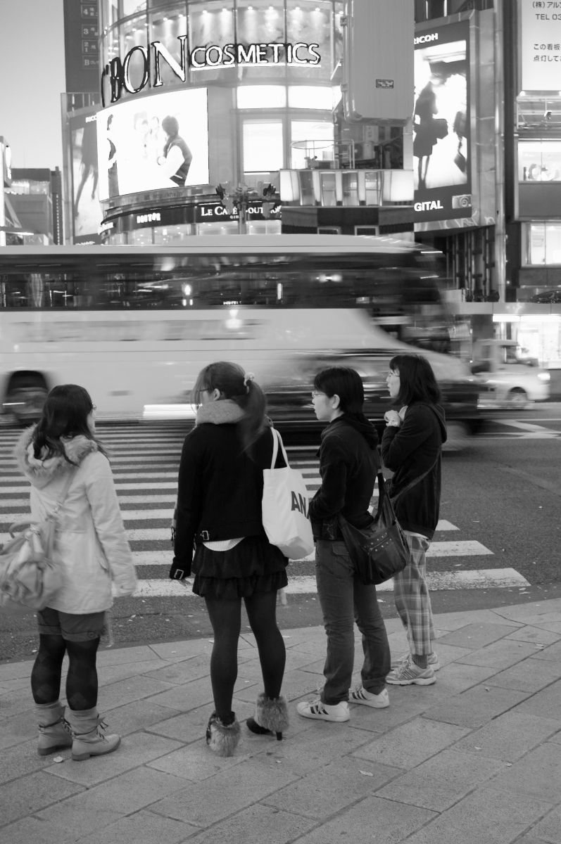 談志死す | GANREF