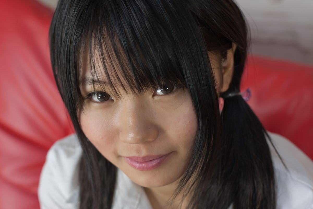 見つめる瞳 | GANREF