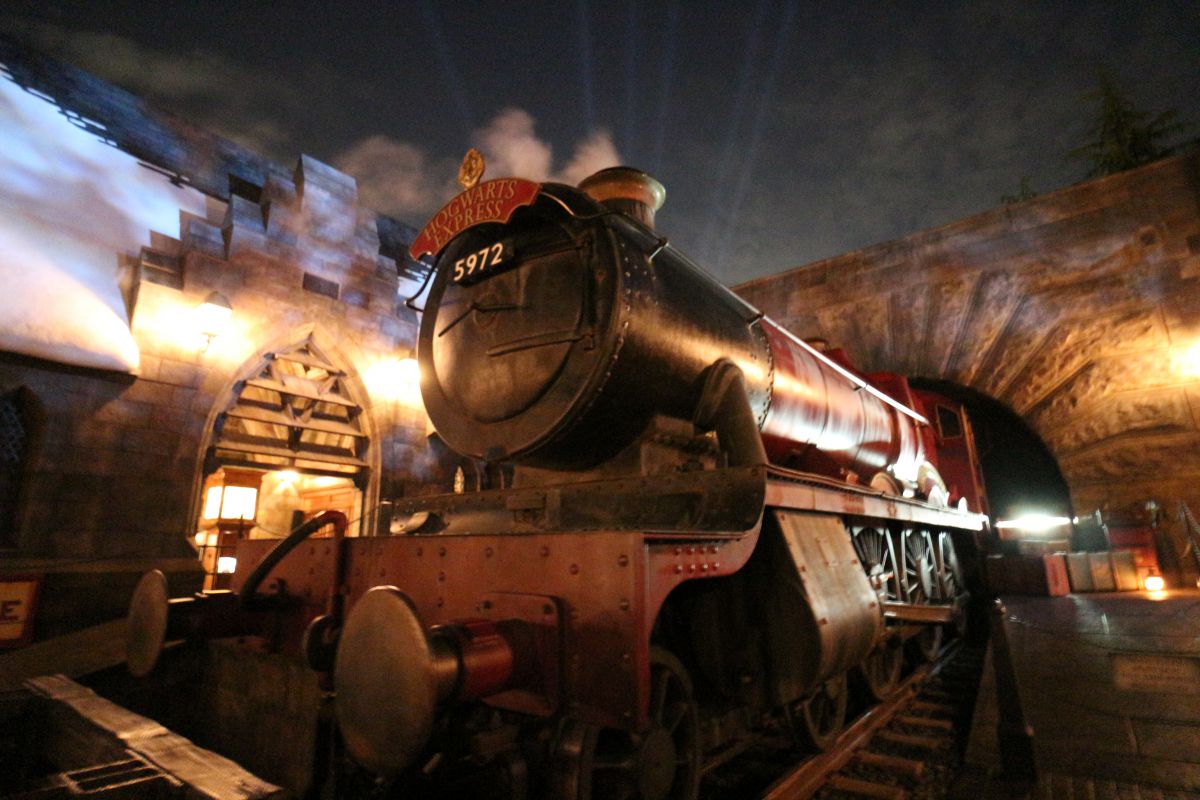 Galaxy Express to Magical World? | GANREF