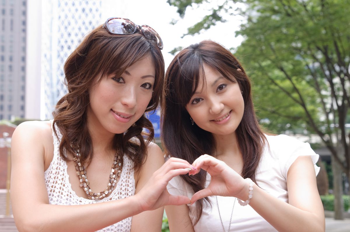 ストリート4、二人の記念写真 | GANREF