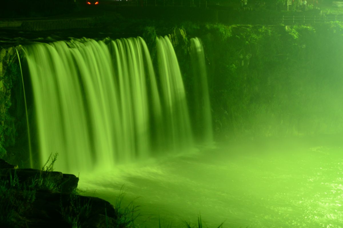 Green Waterfall | GANREF