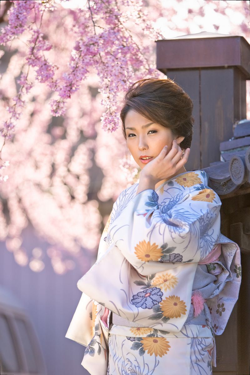 花かげにて | GANREF