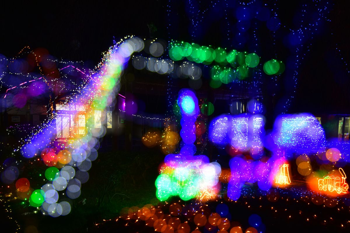 Rainbow cascade | GANREF