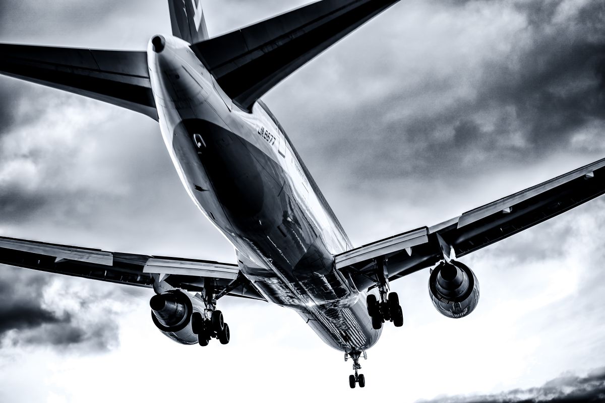 Glossy line | GANREF