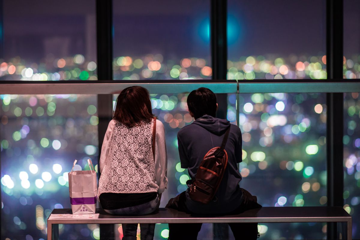 Romantic light | GANREF