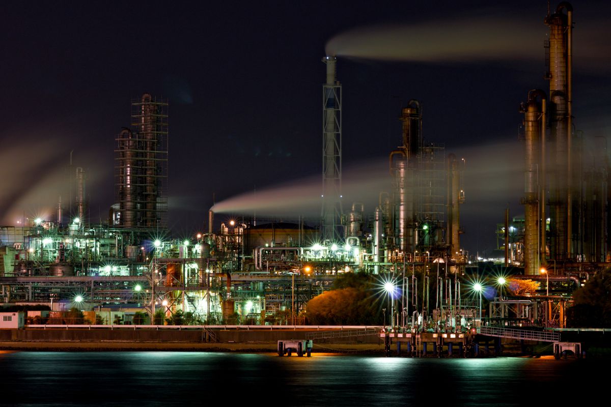 Windy Night | GANREF