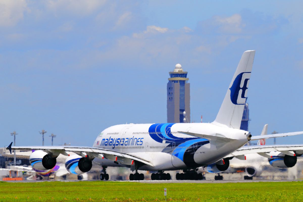 陽炎に揺らぐA380 | GANREF