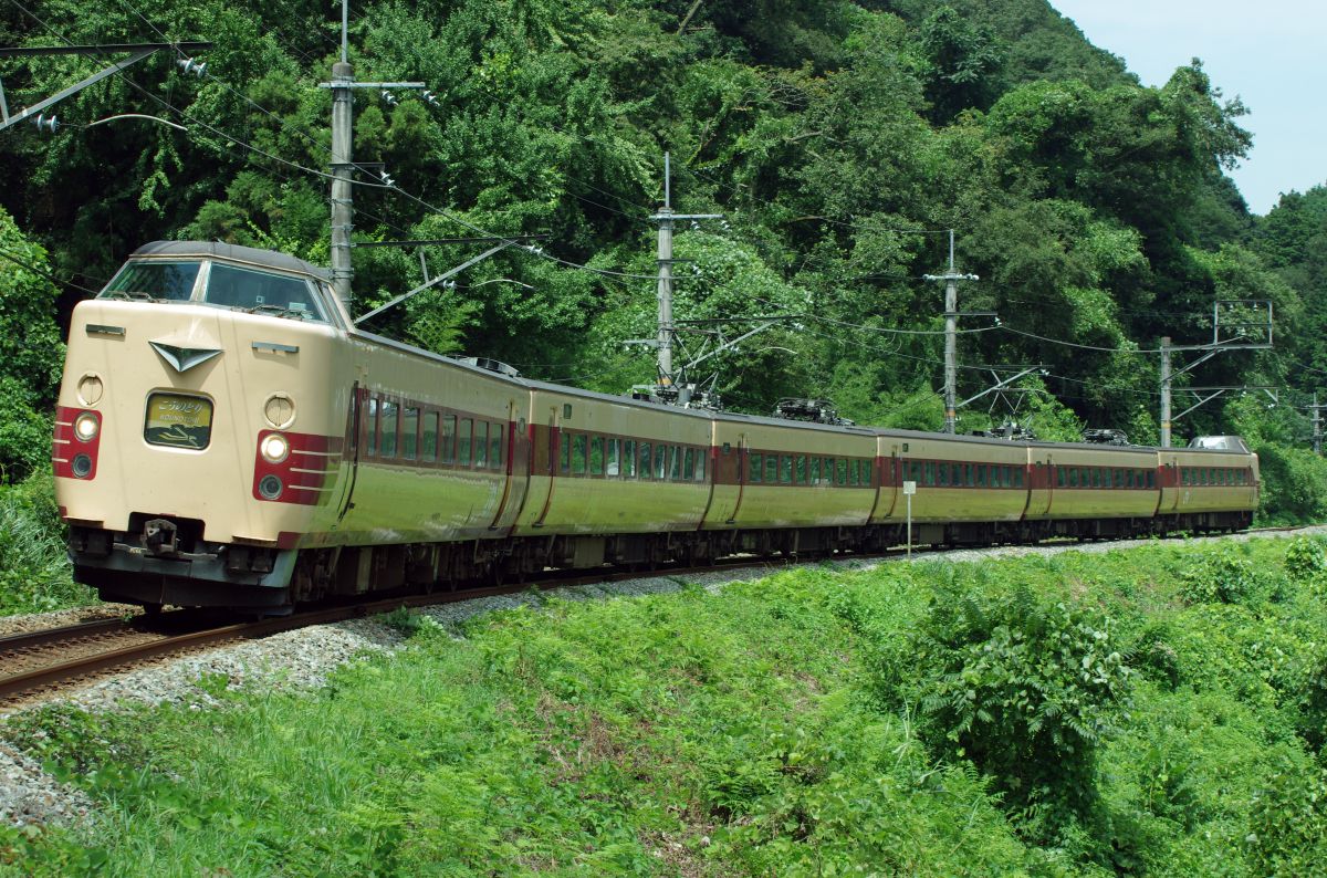 381系国鉄カラー特急『こうのとり』を夜久野大カーブで撮る！ パート2 | GANREF